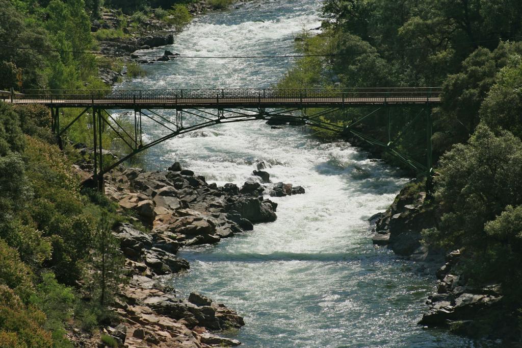Edwards Crossing - Open Water Data