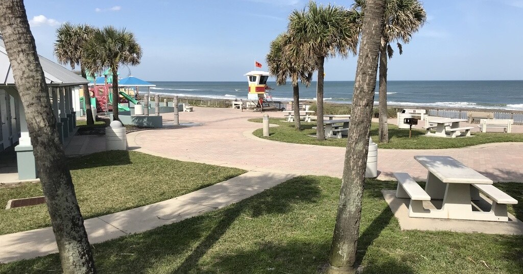 Frank Rendon Beachfront Park - Open Water Data