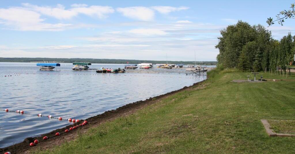 Mission Beach on Pigeon Lake - Open Water Data