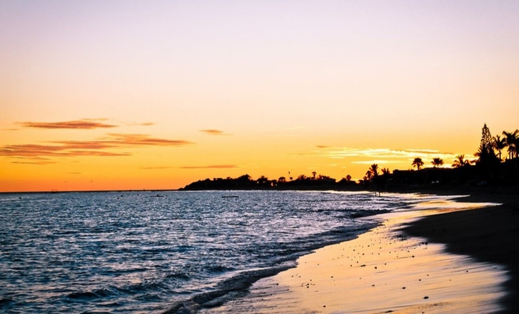 San Carlos Beach - Open Water Data