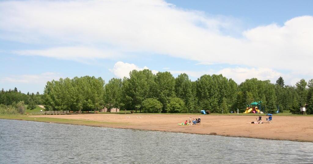 Wabamun Lake Provincial Park Beach - Open Water Data