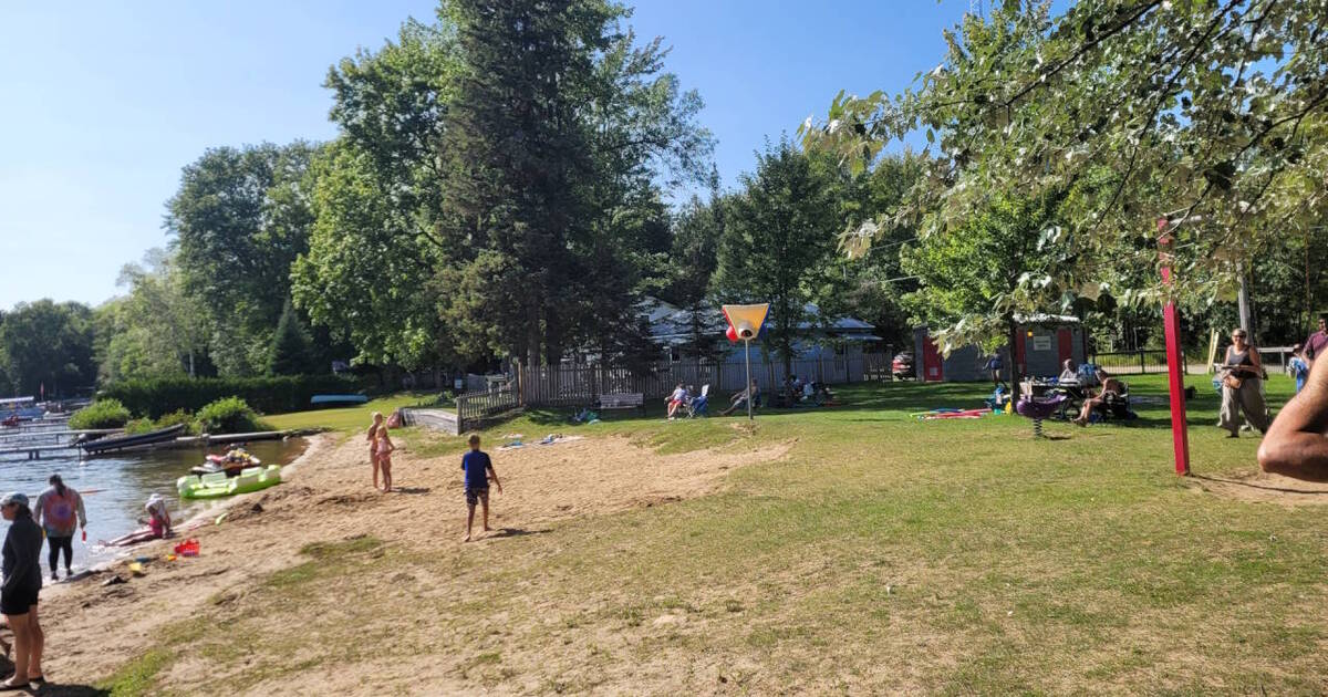 Wollaston Lake Beach - Open Water Data